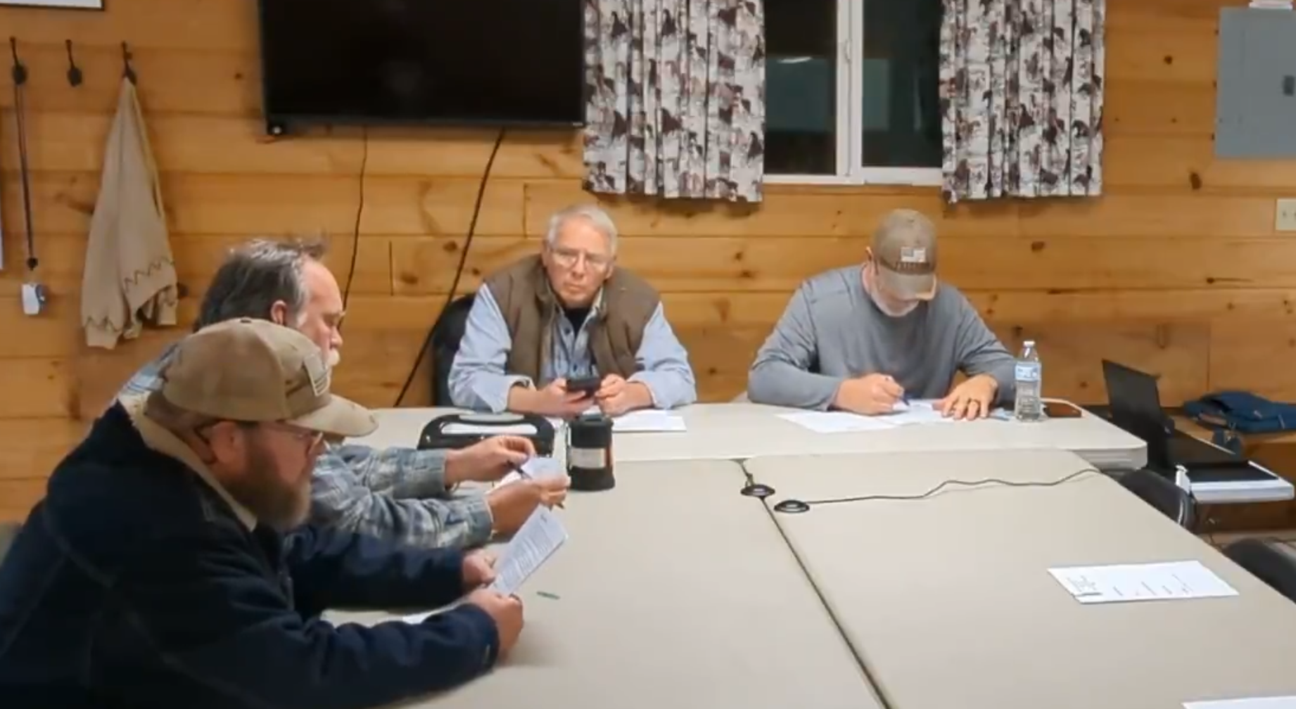 Ochoco West water district's public meeting issues continue despite an ...